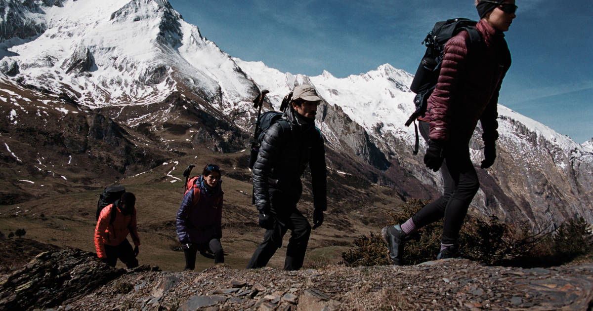 Berghaus - Winterguide 2023 - sazsport.de